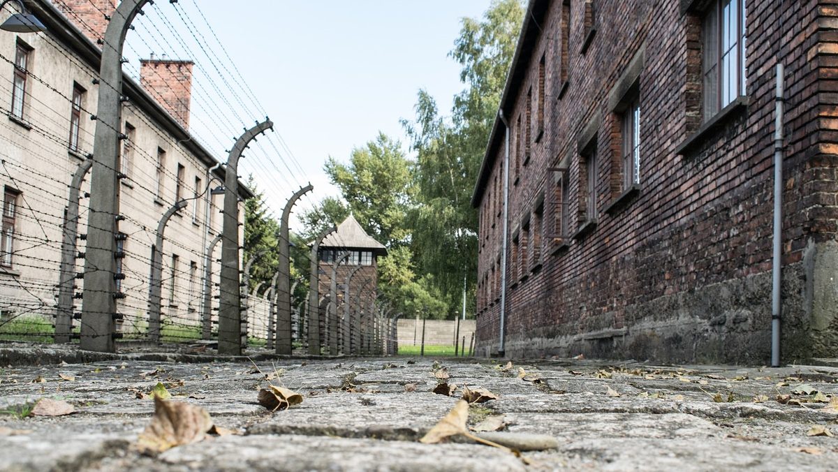Fin de la guerre de 1945 - Le Val-Ouest