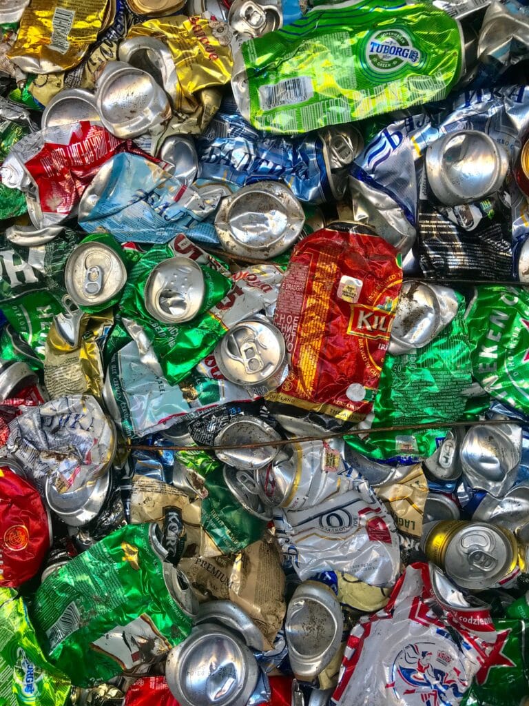 Collecte de canettes consignées pour nos jeunes - Le Val-Ouest
